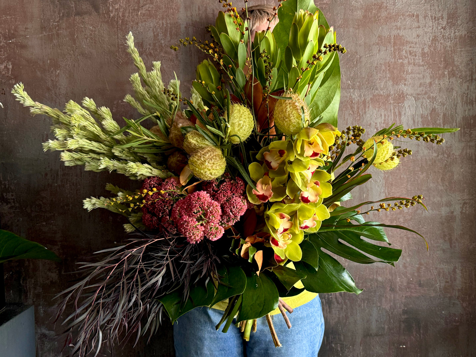 Flower Bouquets Delivery in Sydney | Buds and Bowers
